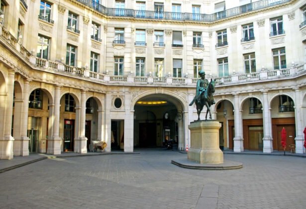 Plaza Edouard VII - La Guía de París